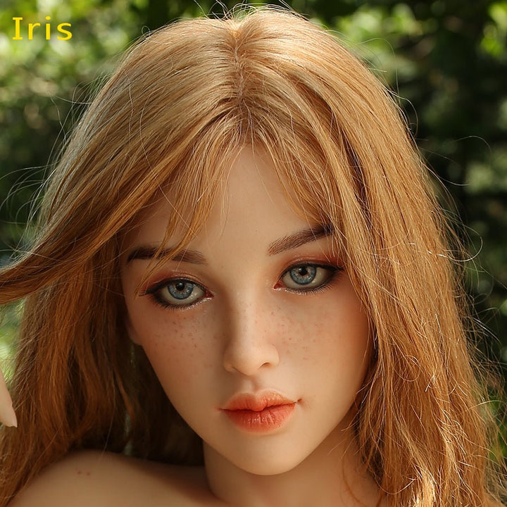 Iris Model Profile Photo